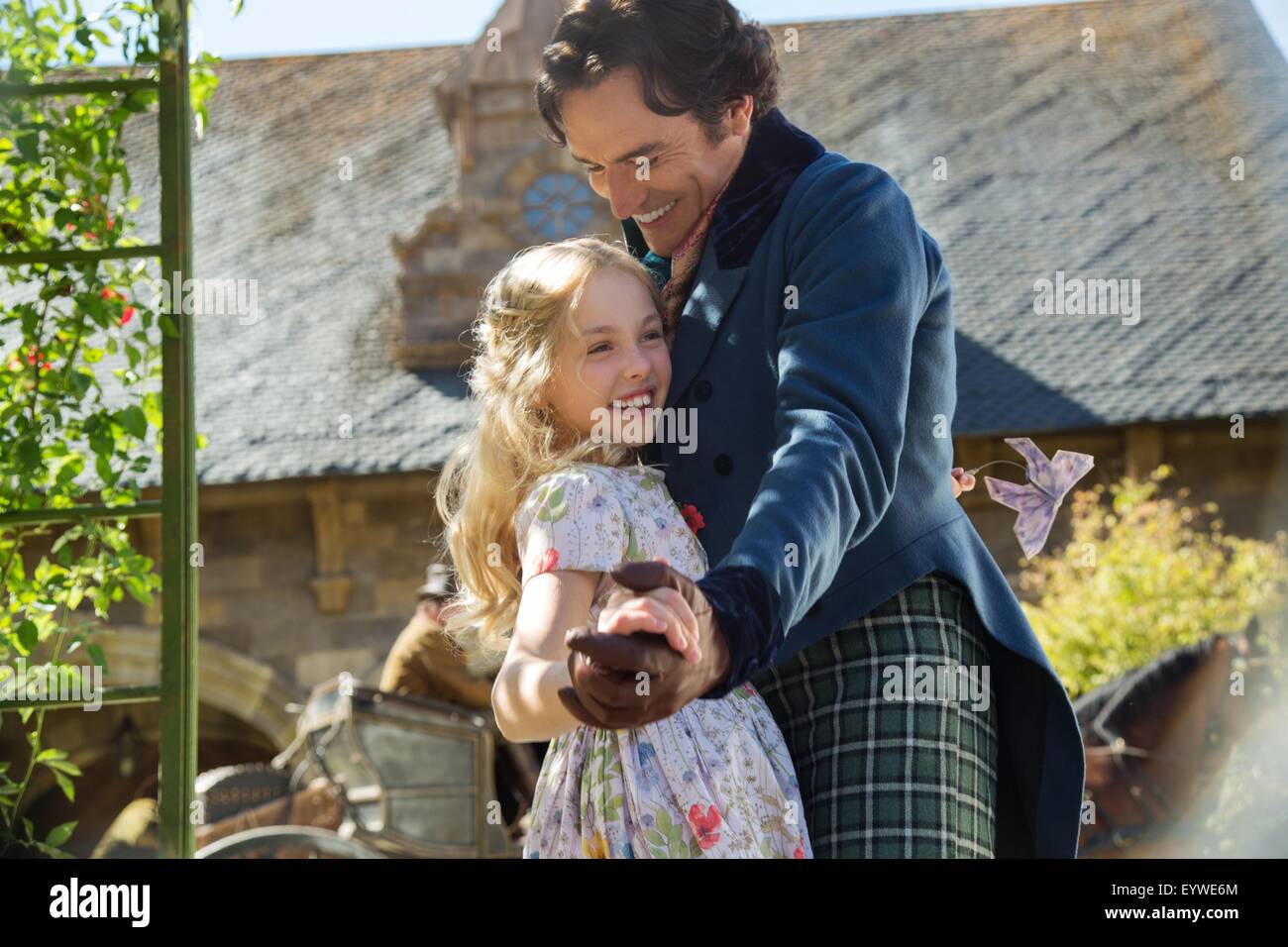 Cinderella ; Year : 2015 USA ; Director : Kenneth Branagh ; Eloise Webb ...