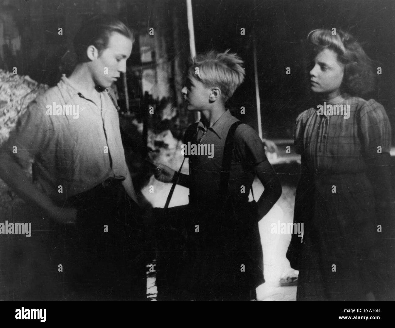 Germany Year Zero ; Germania anno zero ; Year: 1948 - Italy / Germany ...