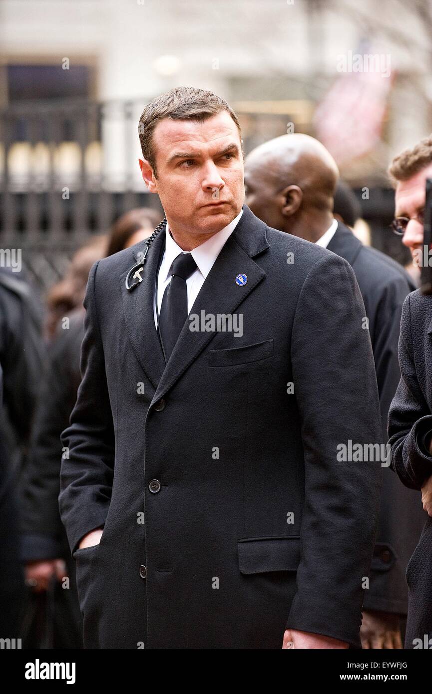 Liev schreiber salt hi-res stock photography and images - Alamy Liev schreiber salt hi-res stock photography and images - Alamy