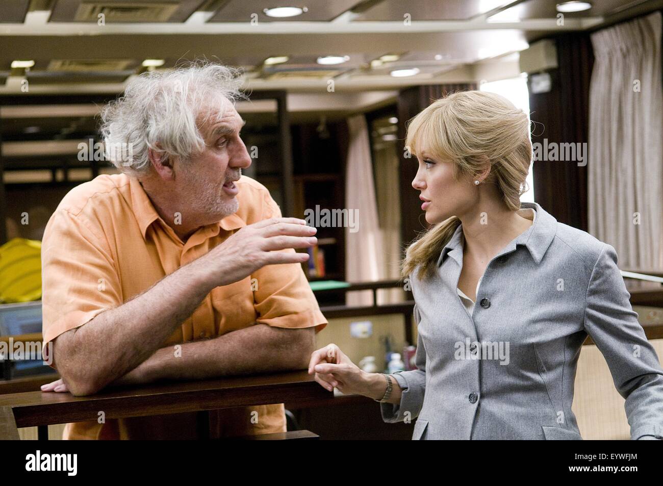 Salt ; Year : 2010 USA ; Director : Phillip Noyce ; Phillip Noyce ...