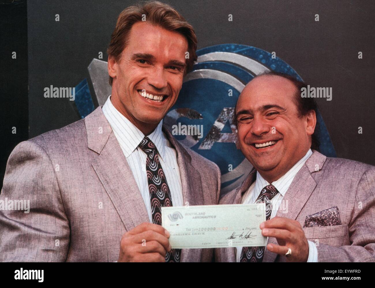 Twins ; Year: 1988 ; Director: Ivan Reitman ; Arnold Schwarzenegger ...