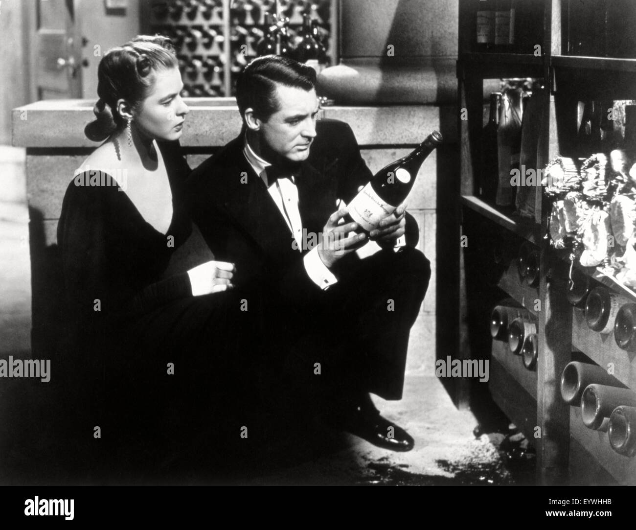 Notorious ; Year : 1946 USA ; Director : Alfred Hitchcock ; Cary Grant ...