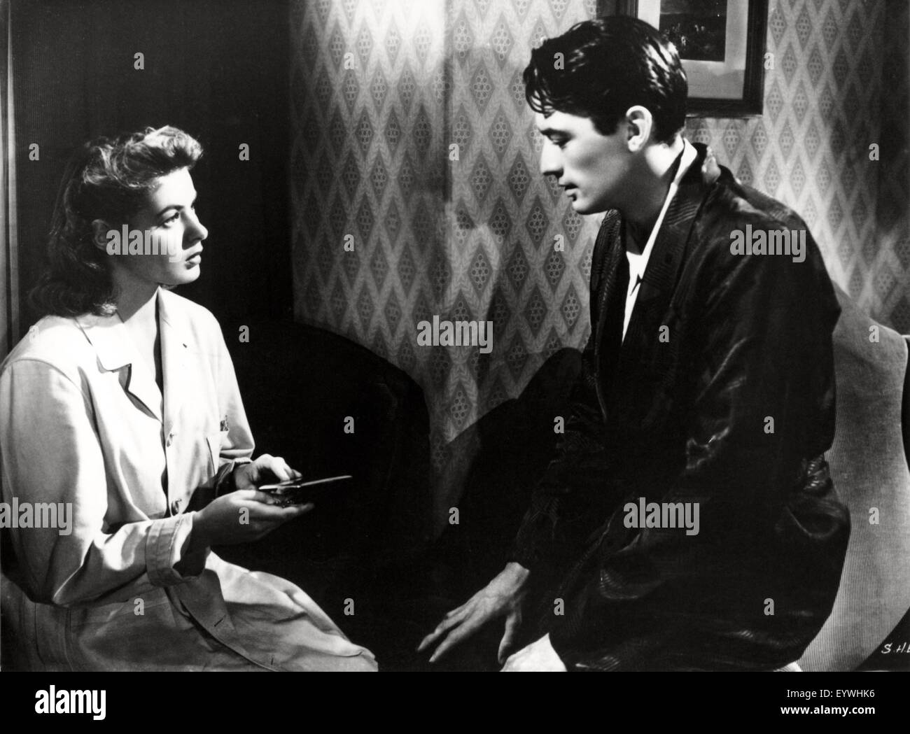 Spellbound ; Year : 1945 USA ; Director : Alfred Hitchcock ; Ingrid ...