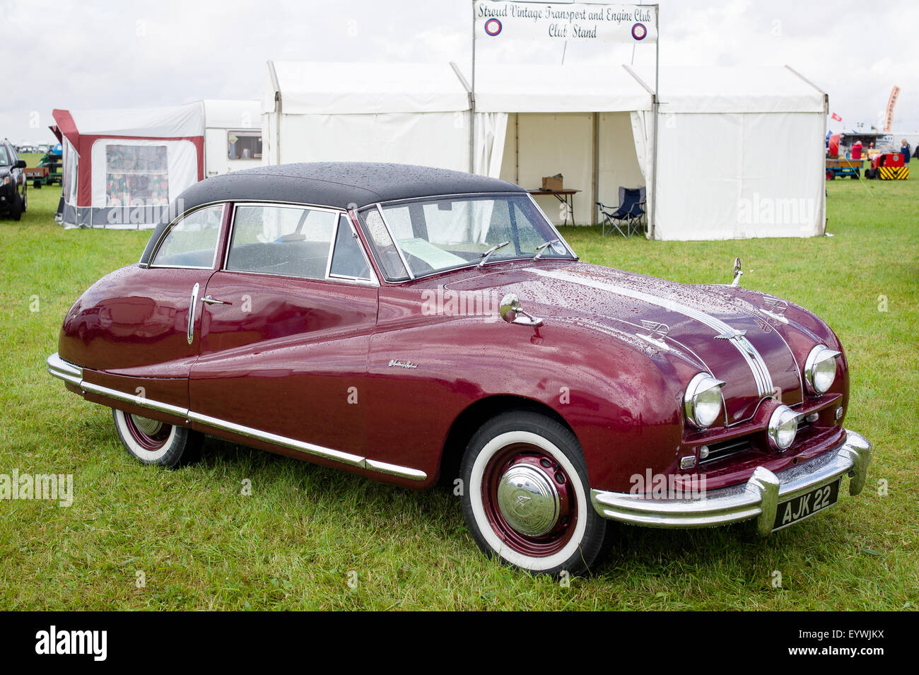 Car british 1950s hi-res stock photography and images - Alamy