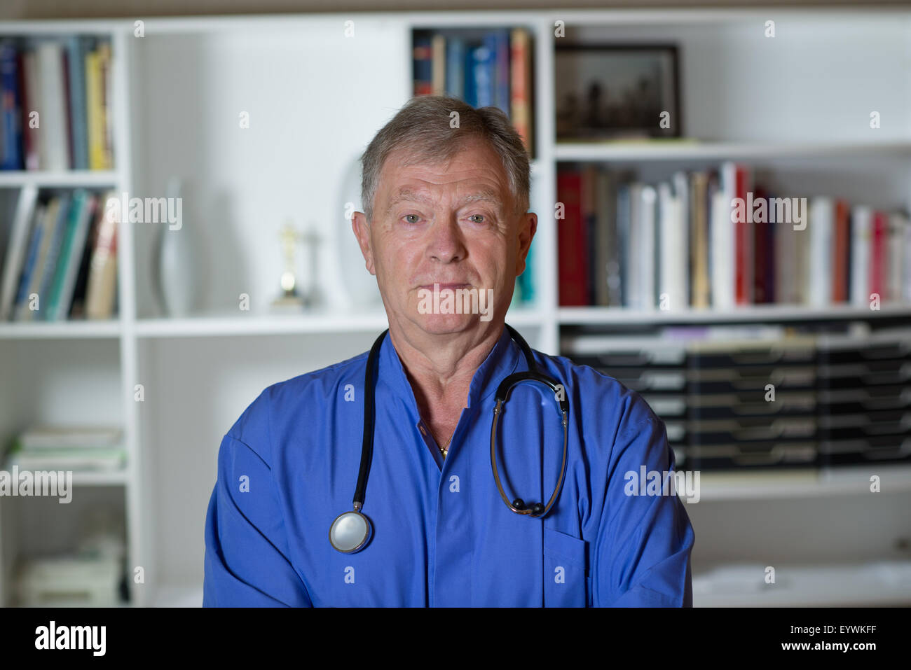 Posing as doctor hi-res stock photography and images - Alamy