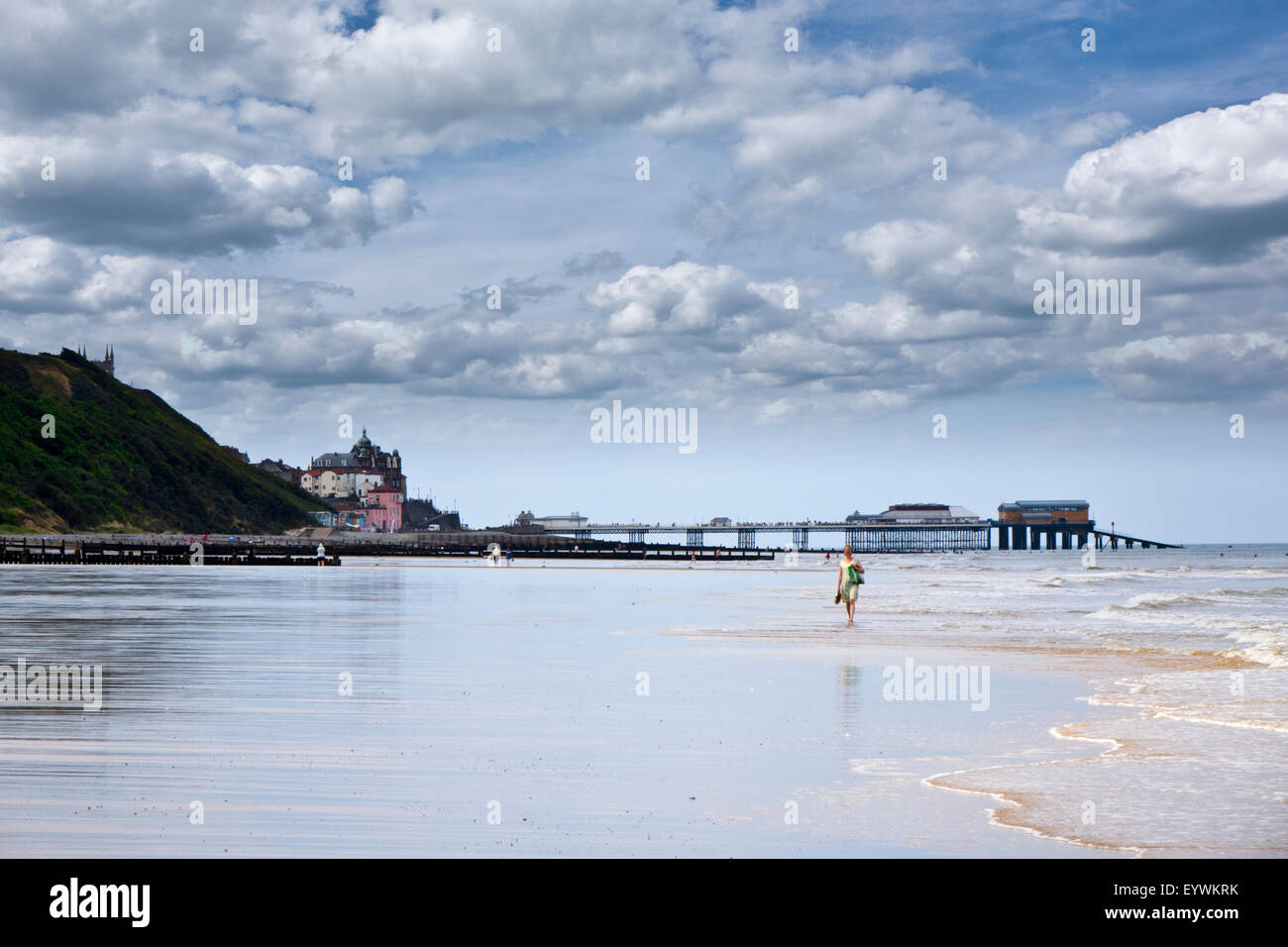 Cromer beach hi-res stock photography and images - Alamy