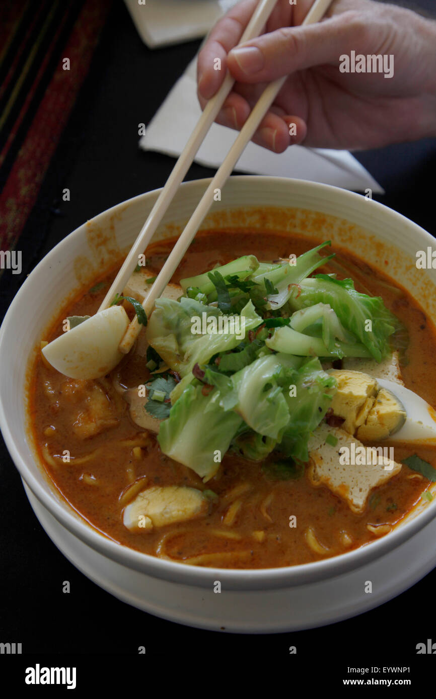 Laksa kuching hi-res stock photography and images - Alamy