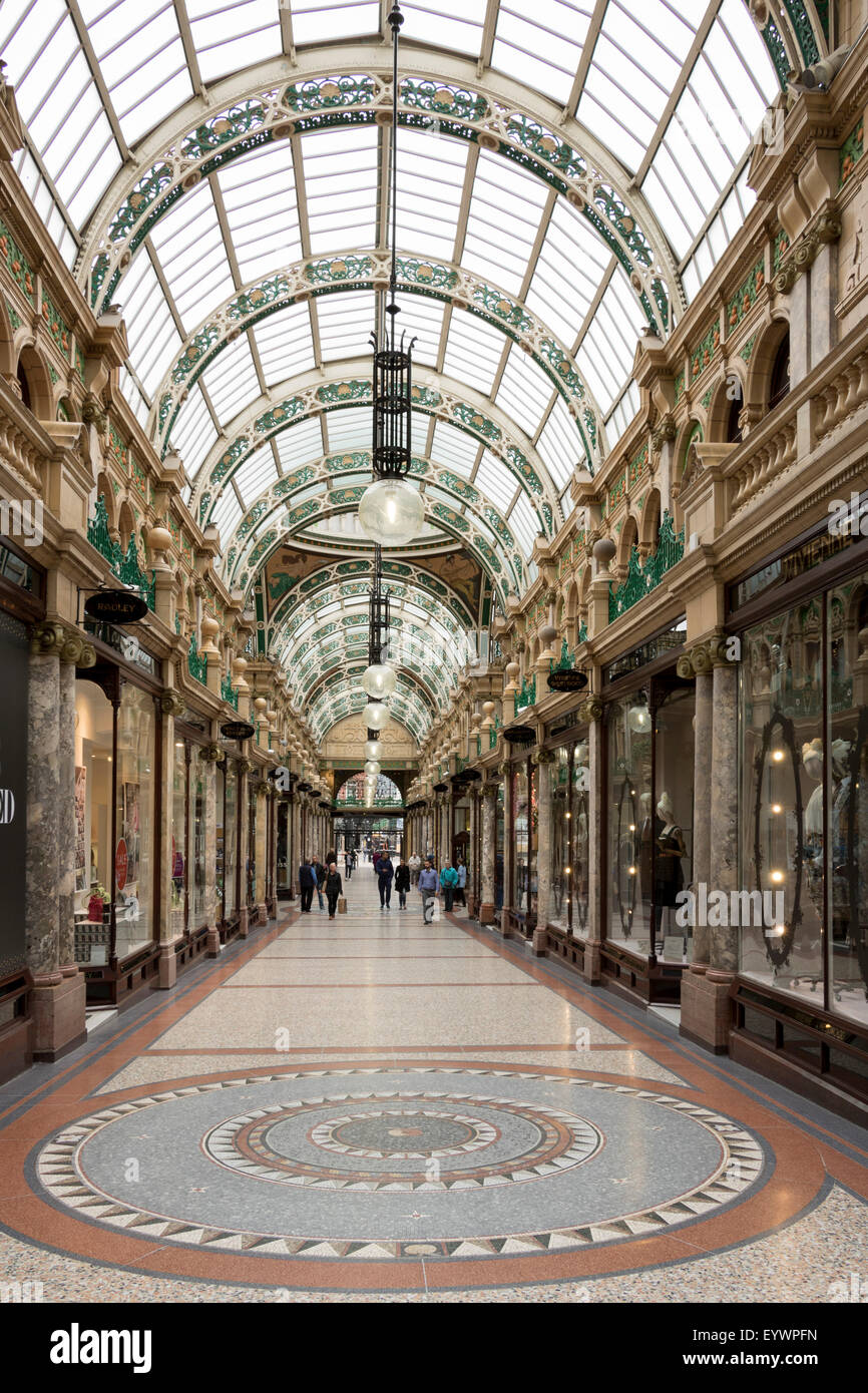 Leeds County Arcade High Resolution Stock Photography and Images - Alamy