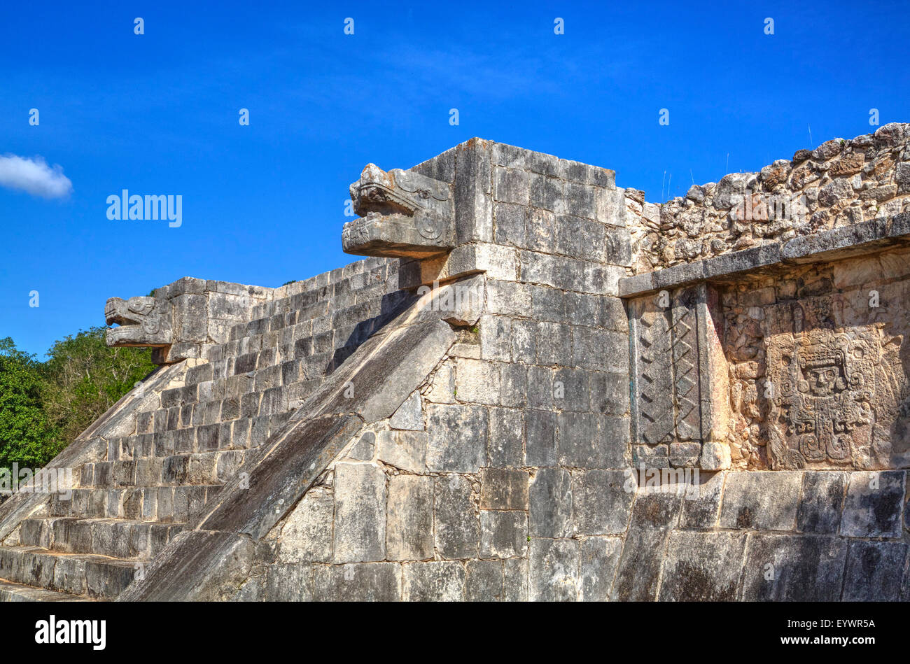Platform venus chichen itza mexico hi-res stock photography and images ...