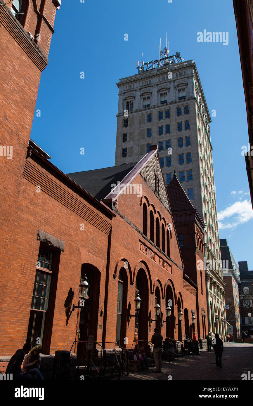 Penn square lancaster hi-res stock photography and images - Alamy