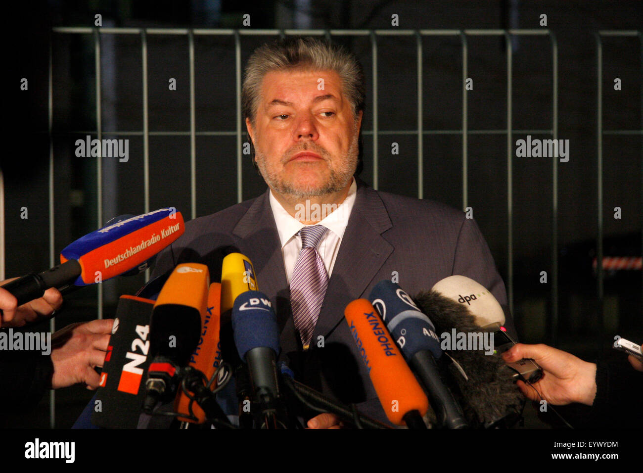 Kurt Beck nach der Sitzung des Koalitionsausschusses, Bundeskanzleramt ...