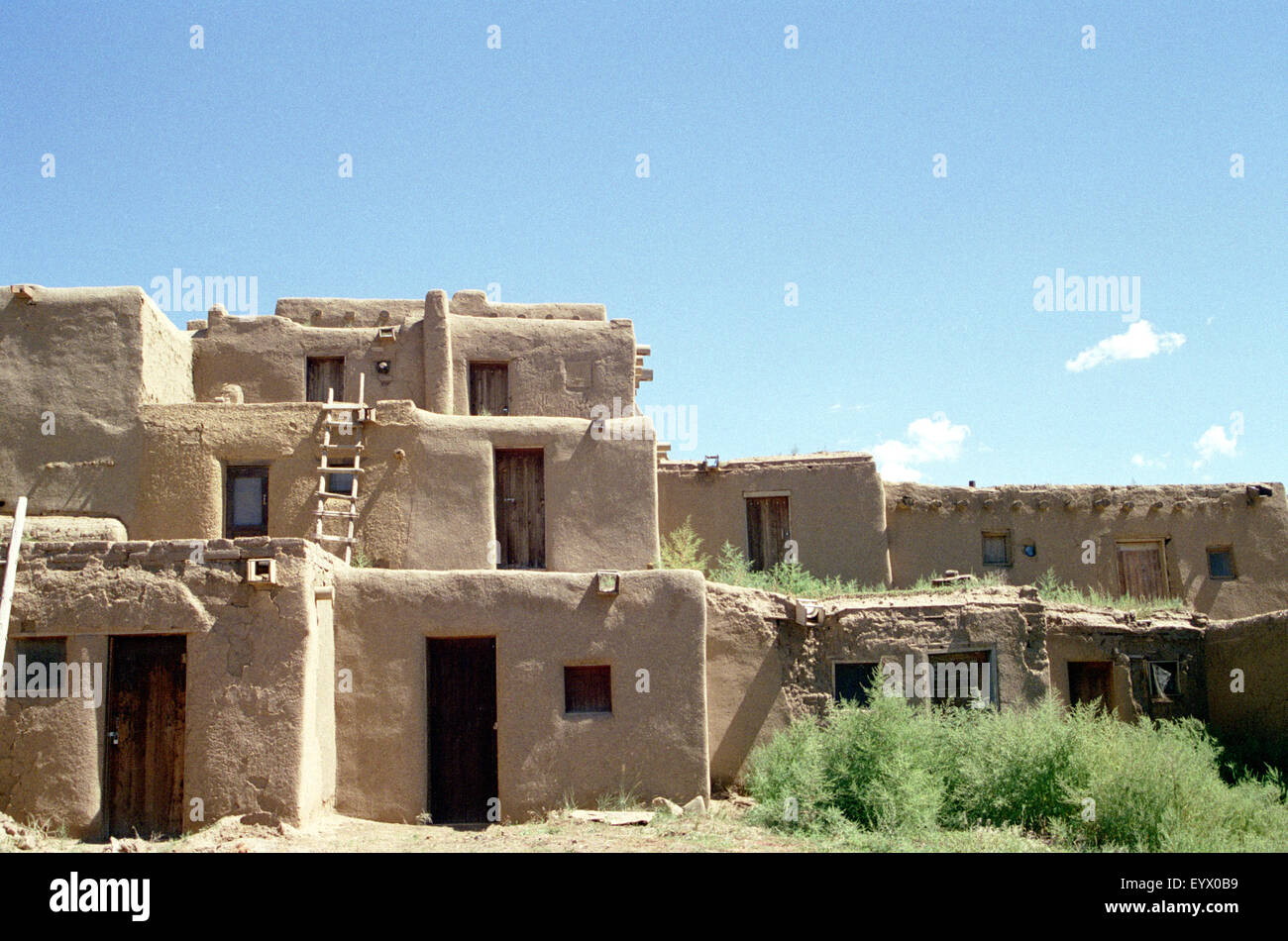 Taos pueblo building ladder hi-res stock photography and images - Alamy