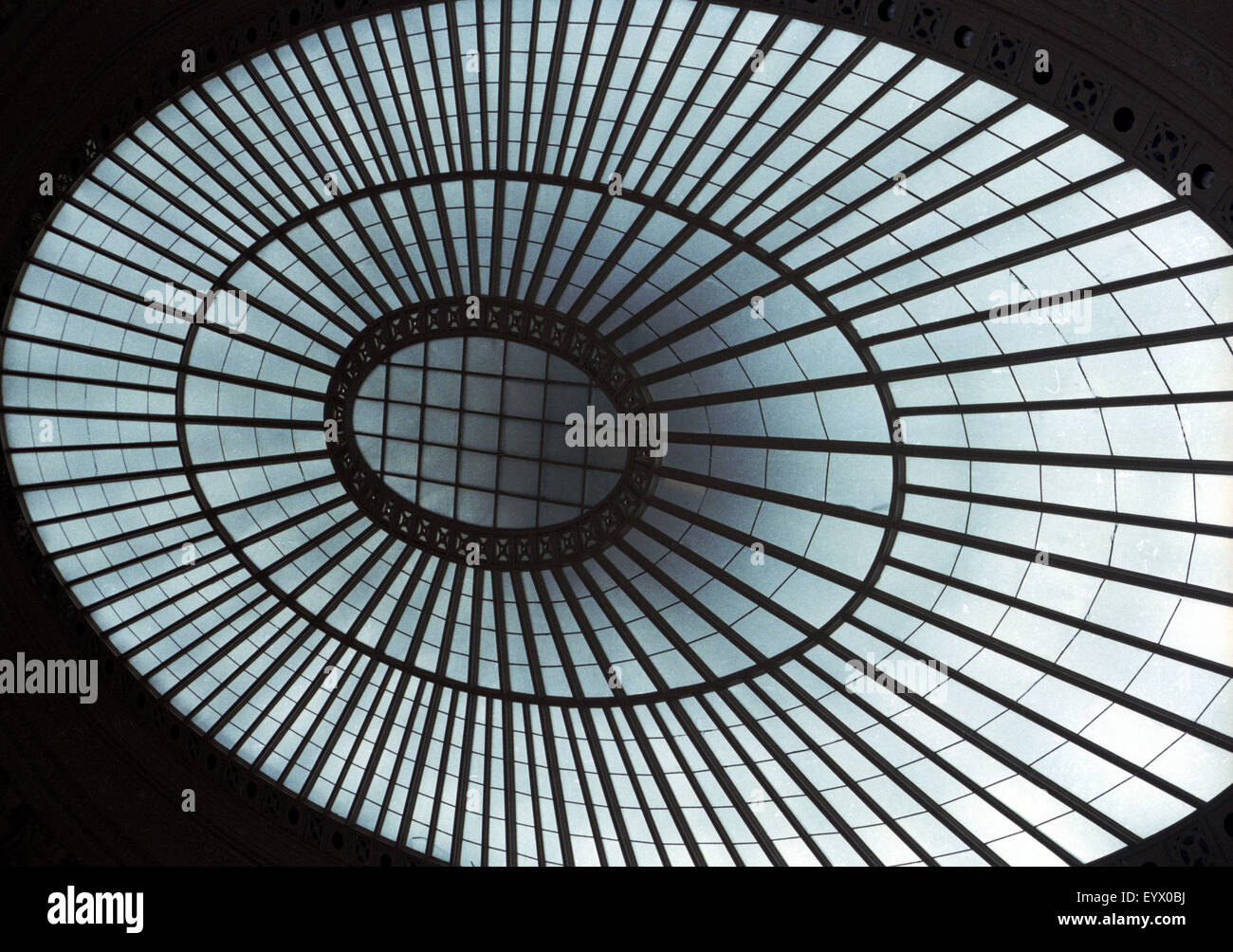 Oval skylight hi-res stock photography and images - Alamy
