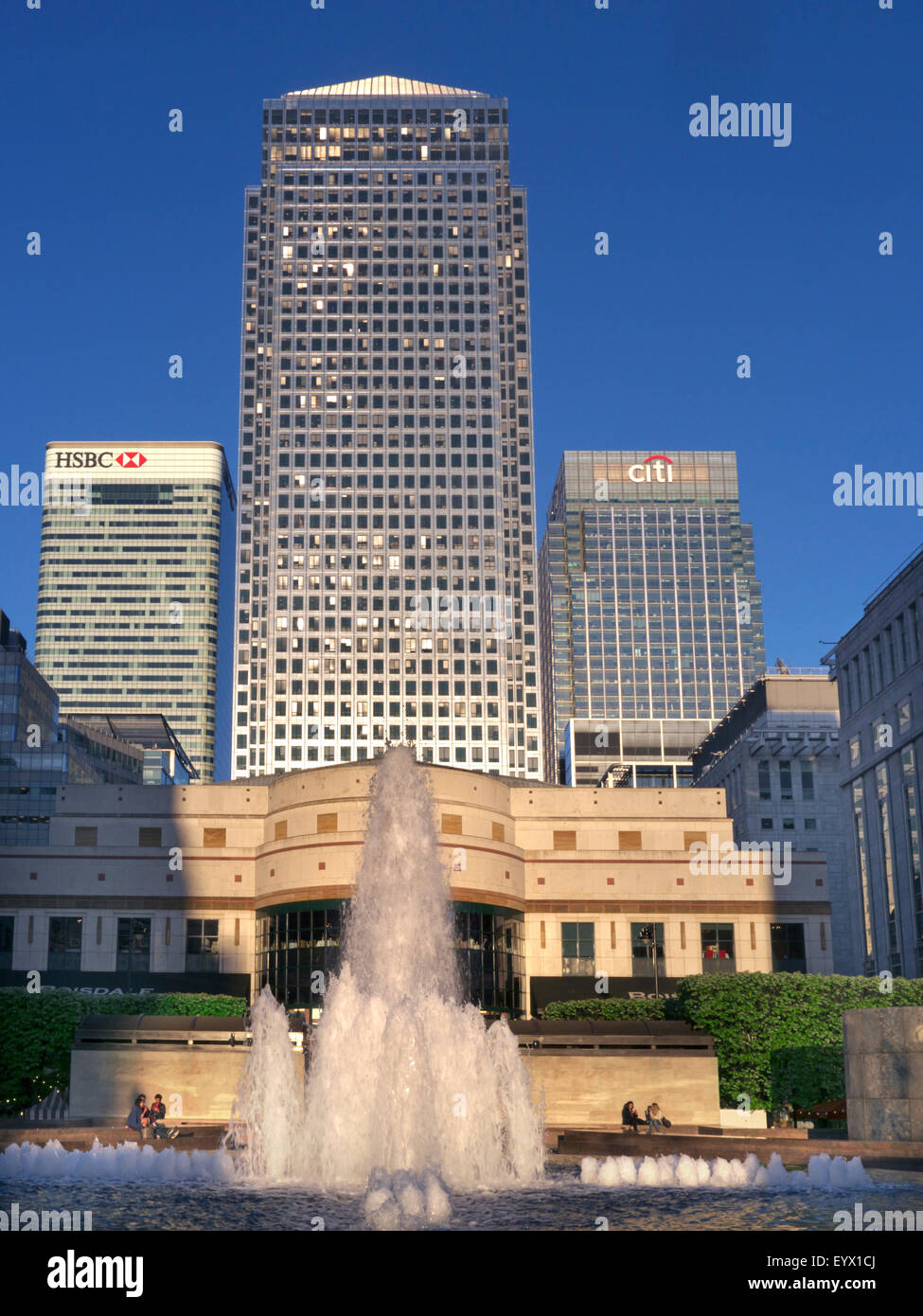 Cabot Square Canada One HSBC and CiTi Banks with fountains Canary Wharf ...