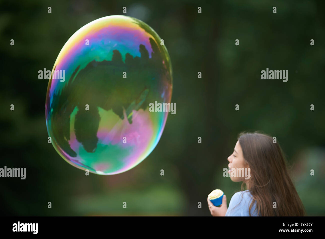 Large bubble hi-res stock photography and images - Alamy