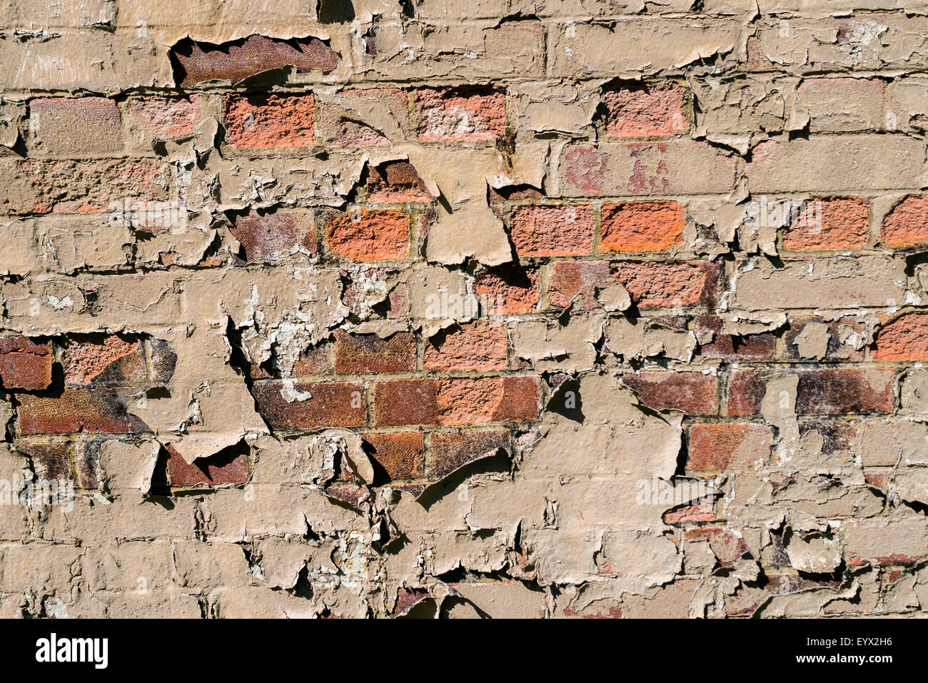 Crumbling brick wall hi-res stock photography and images - Alamy