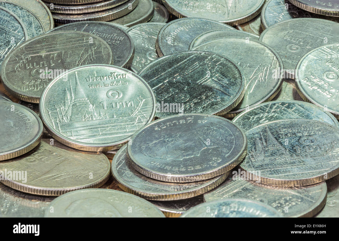 Coins of Thailand. Wat Arun Temple in Bangkok, Thailand, depicted in ...