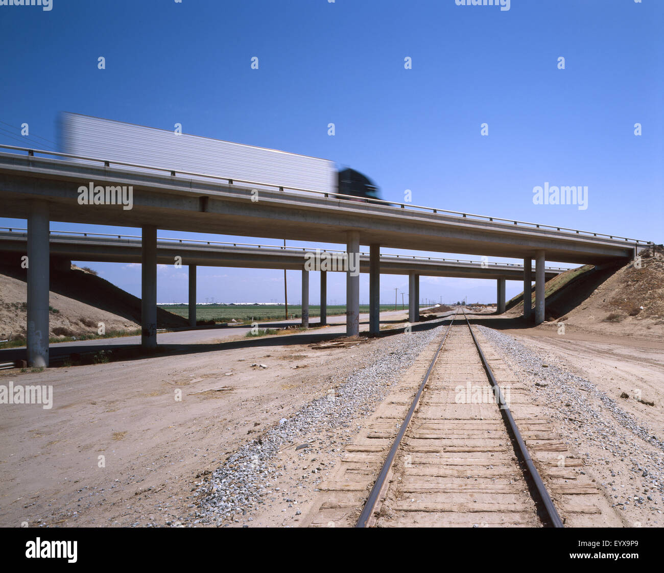 Overpass on highway hi-res stock photography and images - Alamy