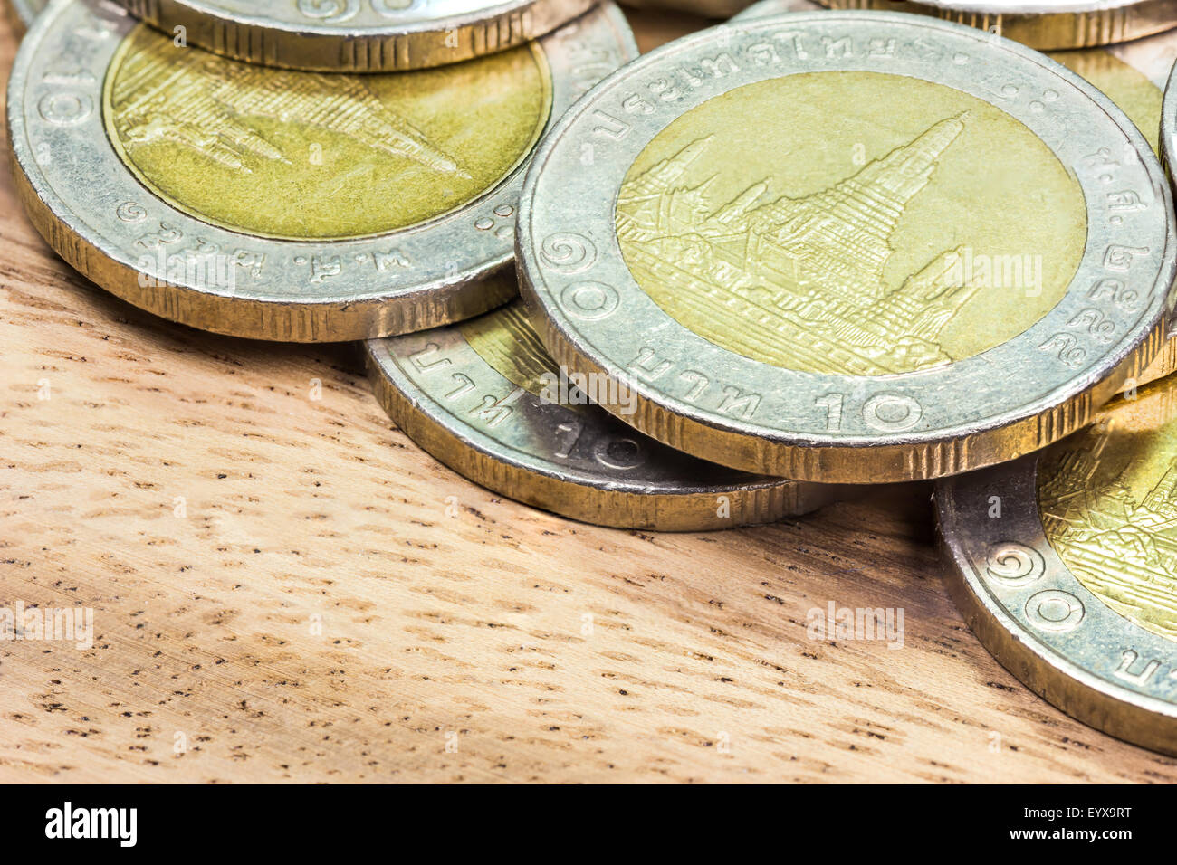Coins of Thailand. Wat Arun Temple in Bangkok, Thailand, depicted in ...
