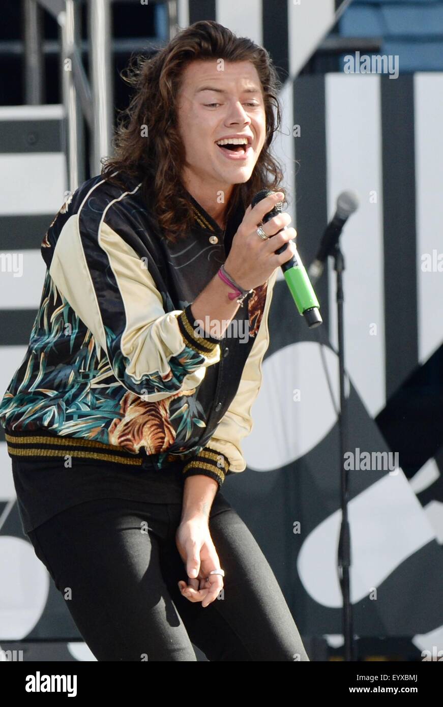 New York, NY, USA. 4th Aug, 2015. Harry Styles, One Direction on stage ...