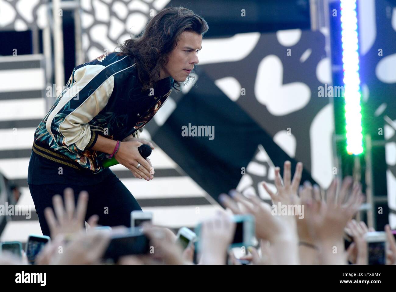 New York, NY, USA. 4th Aug, 2015. Harry Styles, One Direction on stage ...