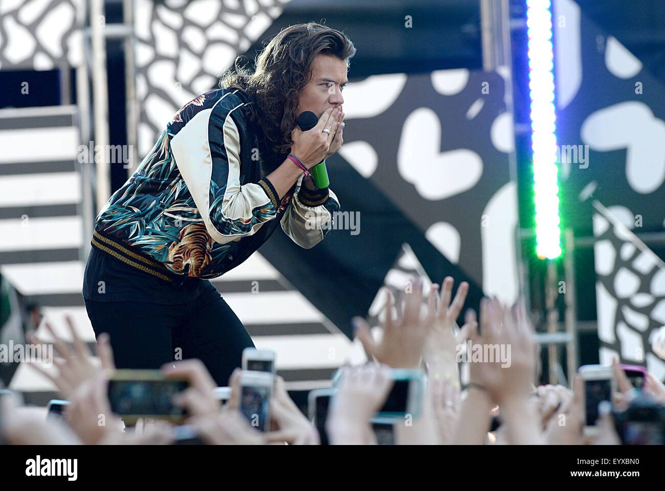 New York, NY, USA. 4th Aug, 2015. Harry Styles, One Direction on stage ...