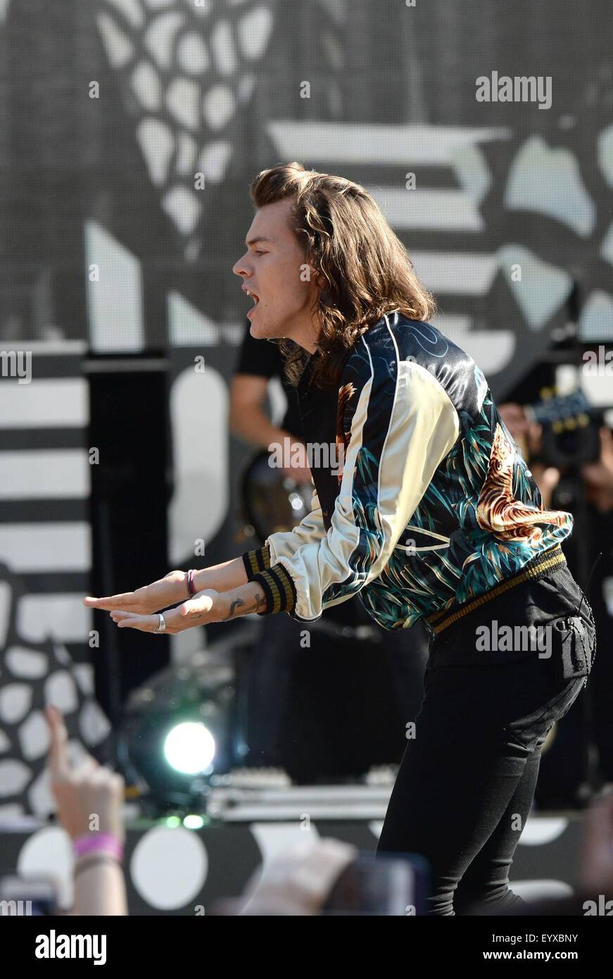 New York, NY, USA. 4th Aug, 2015. Harry Styles, One Direction on stage ...