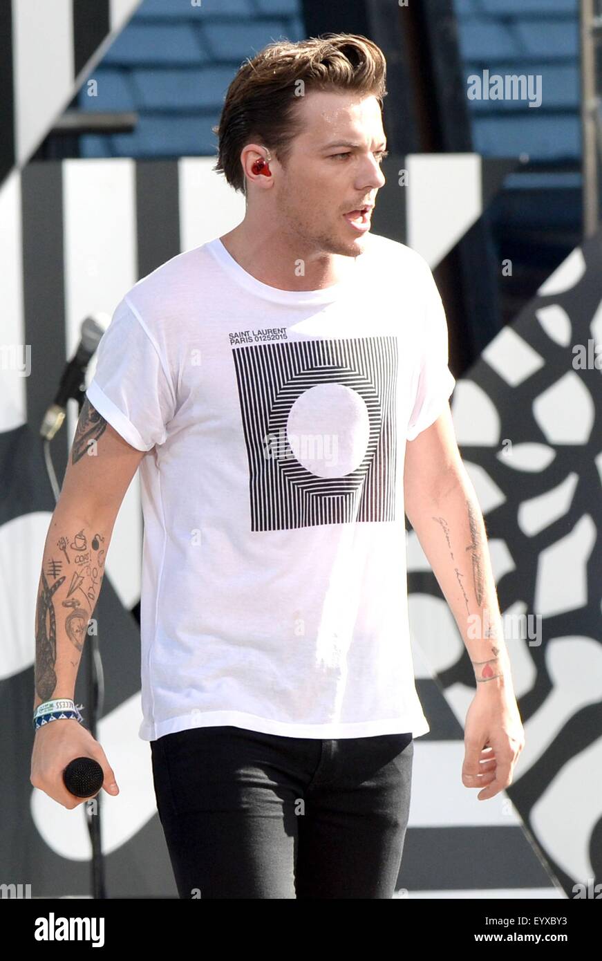 New York, NY, USA. 4th Aug, 2015. Louis Tomlinson, One Direction on ...
