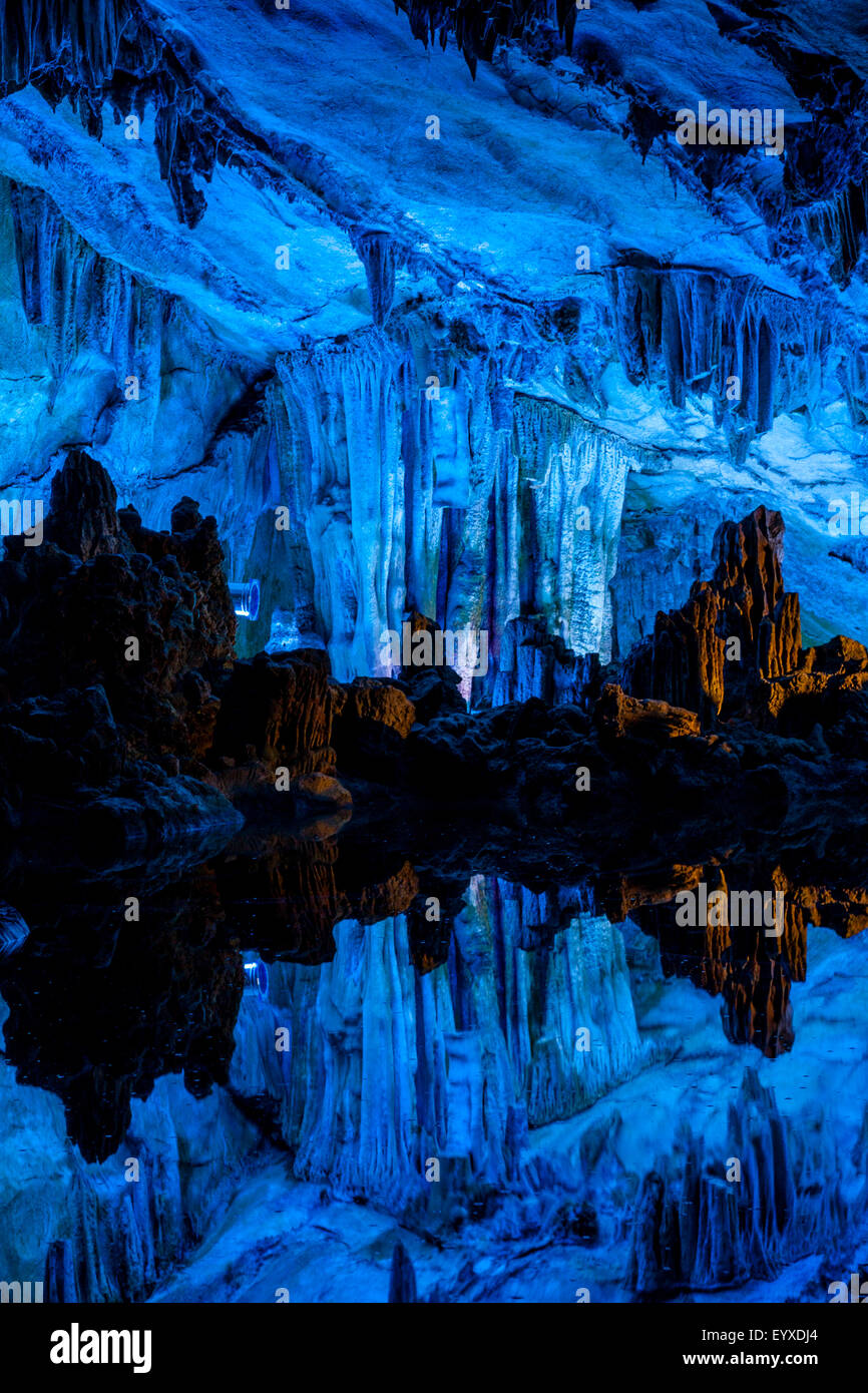 Reed Flute Cave, Guilin, Guangxi Province, China Stock Photo - Alamy