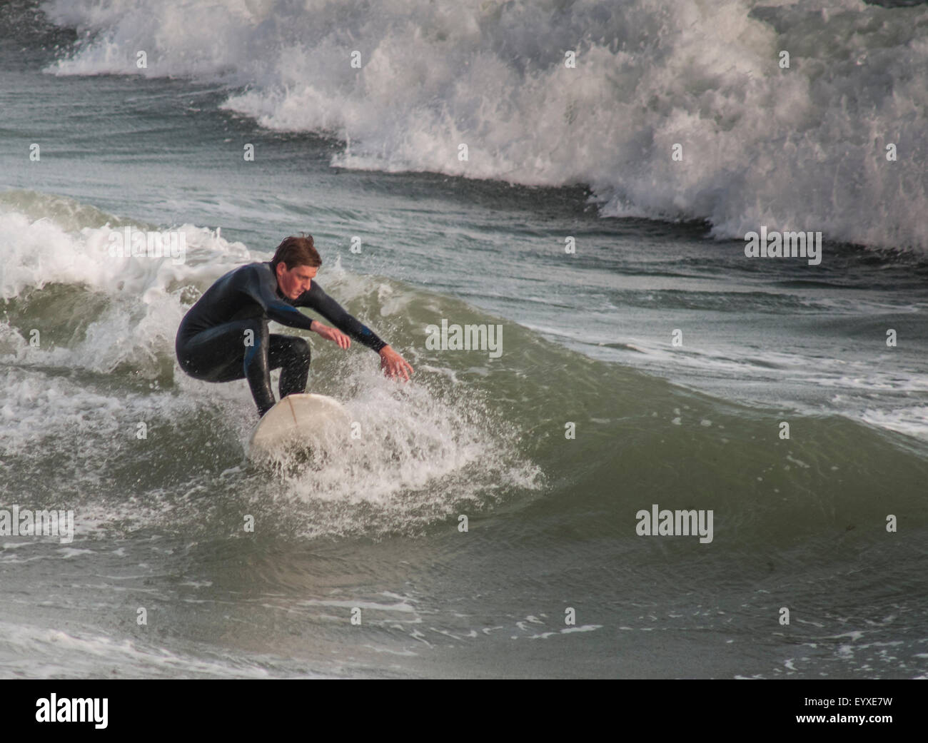 Strong winds on beach hi-res stock photography and images - Alamy