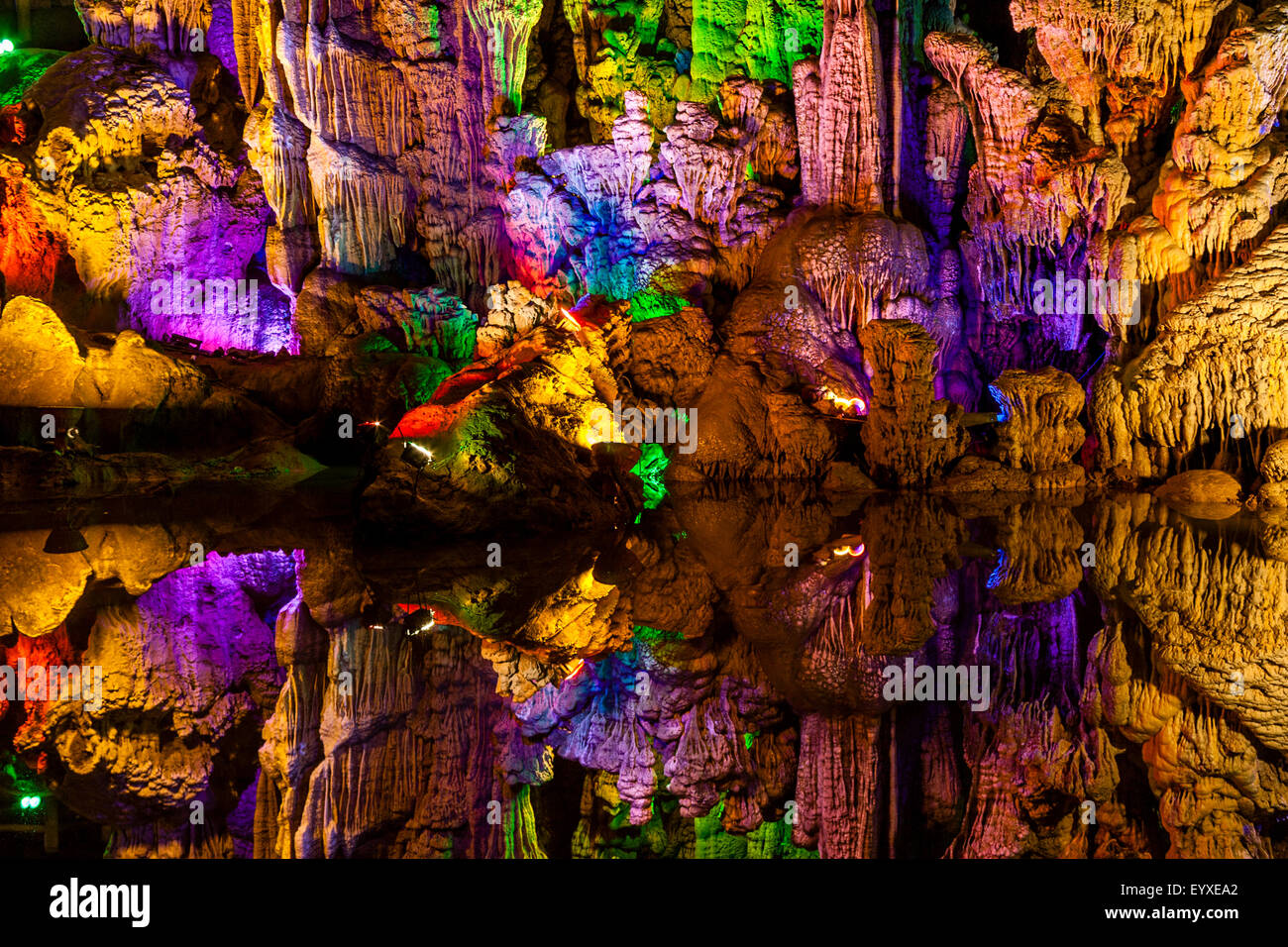 Karst caves guilin, china hi-res stock photography and images - Alamy