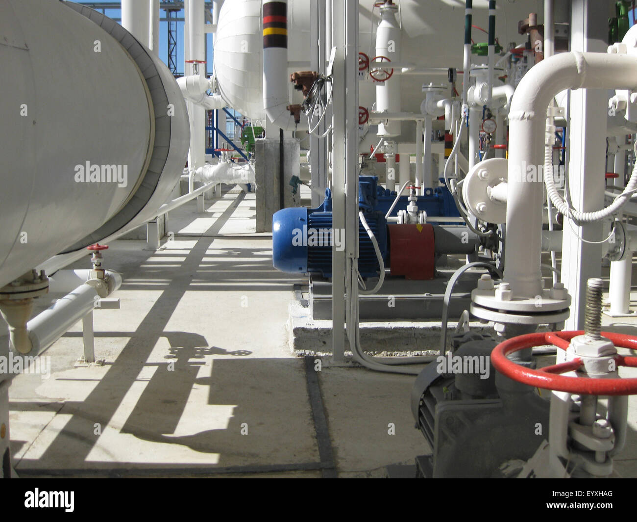 Oil refinery. Equipment for primary oil refining Stock Photo - Alamy