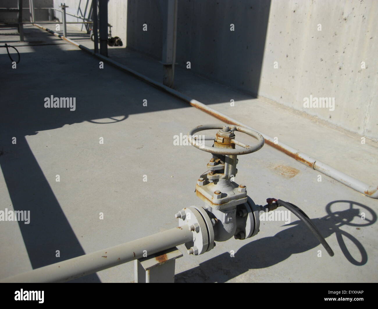Oil refinery. Equipment for primary oil refining Stock Photo - Alamy