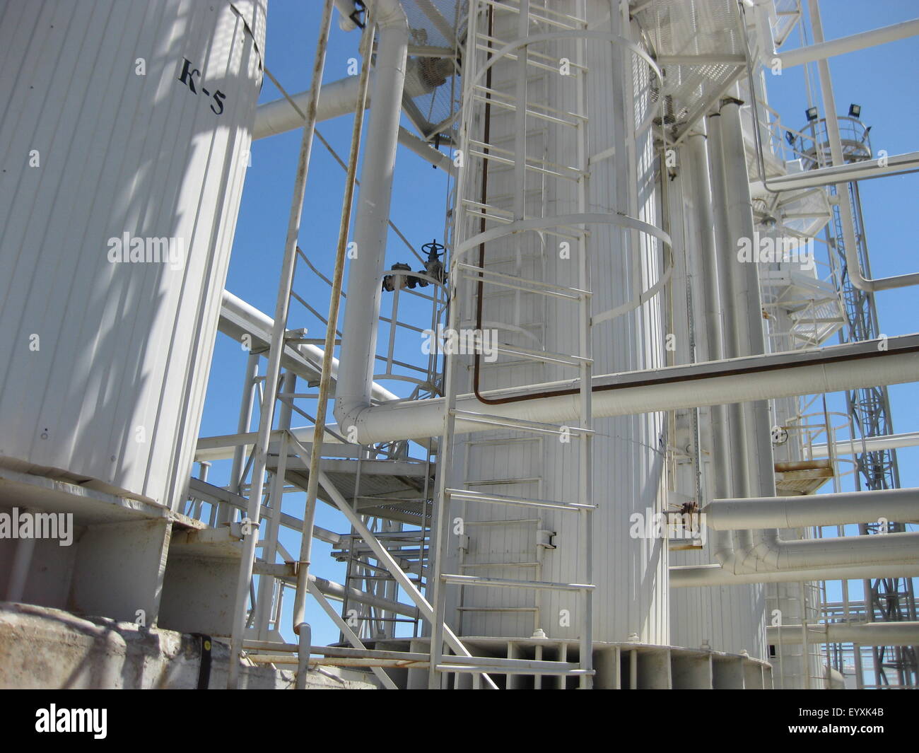 Oil refinery. Equipment for primary oil refining Stock Photo - Alamy