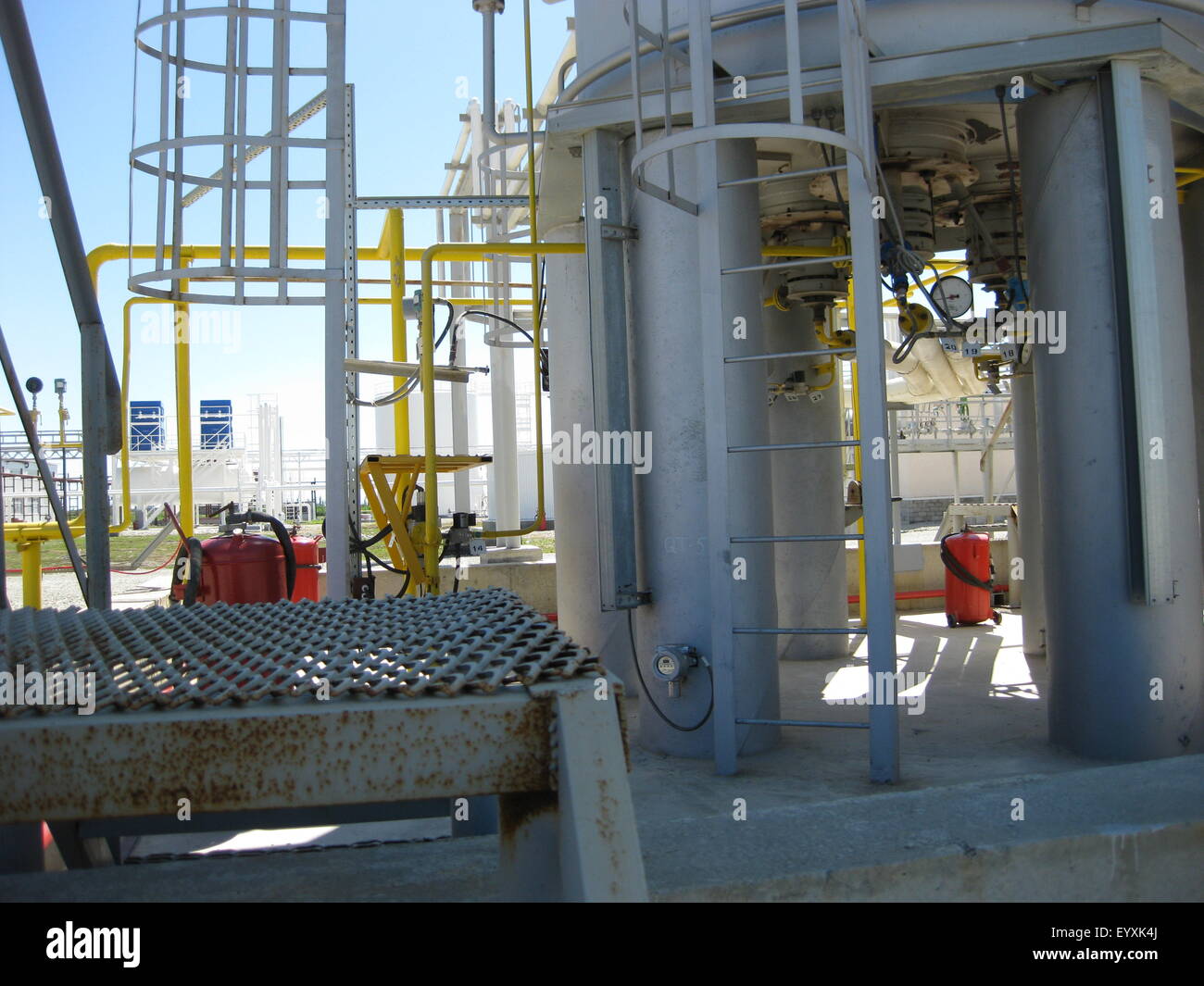 Oil refinery. Equipment for primary oil refining Stock Photo - Alamy