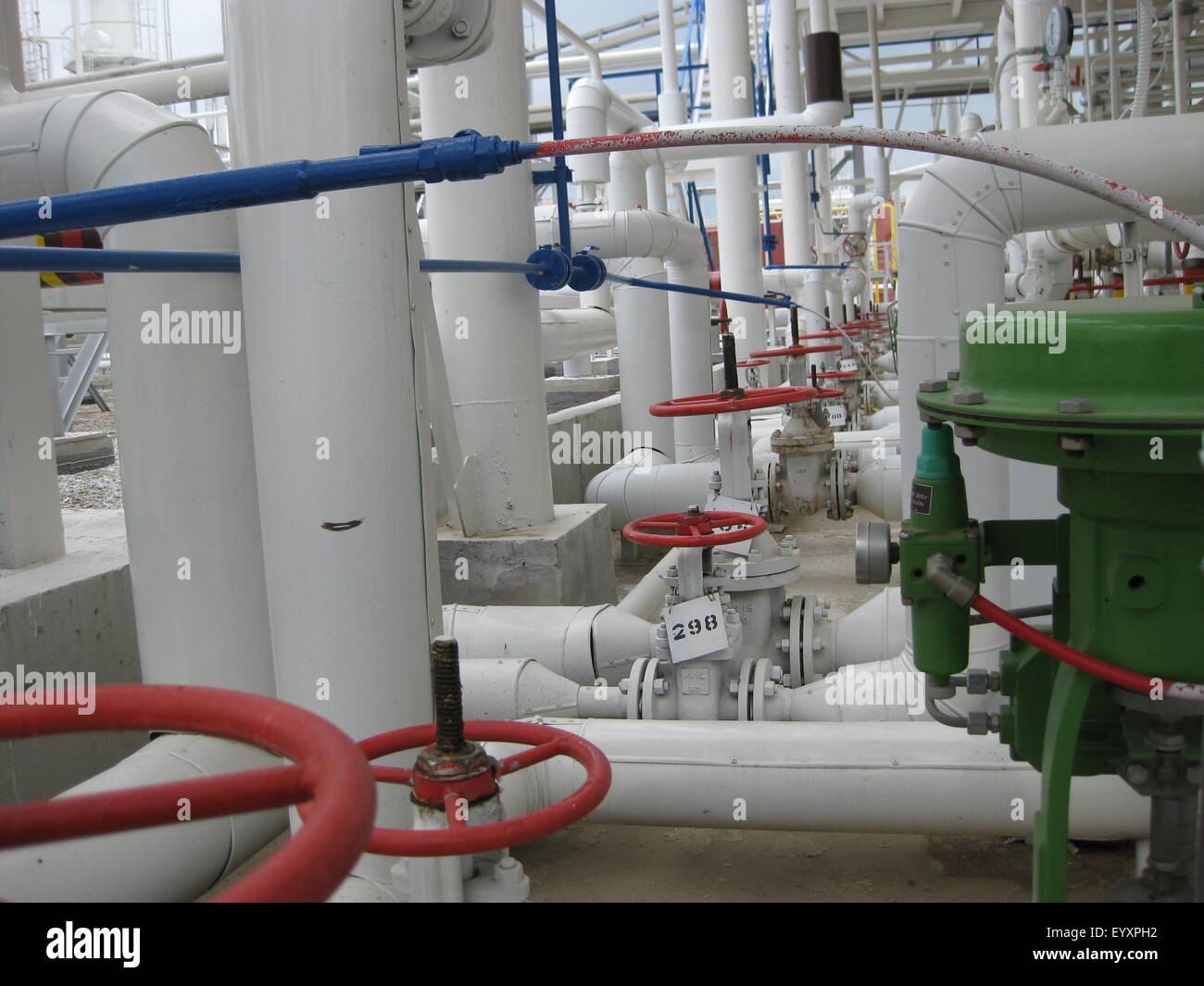 Oil refinery. Equipment for primary oil refining Stock Photo - Alamy