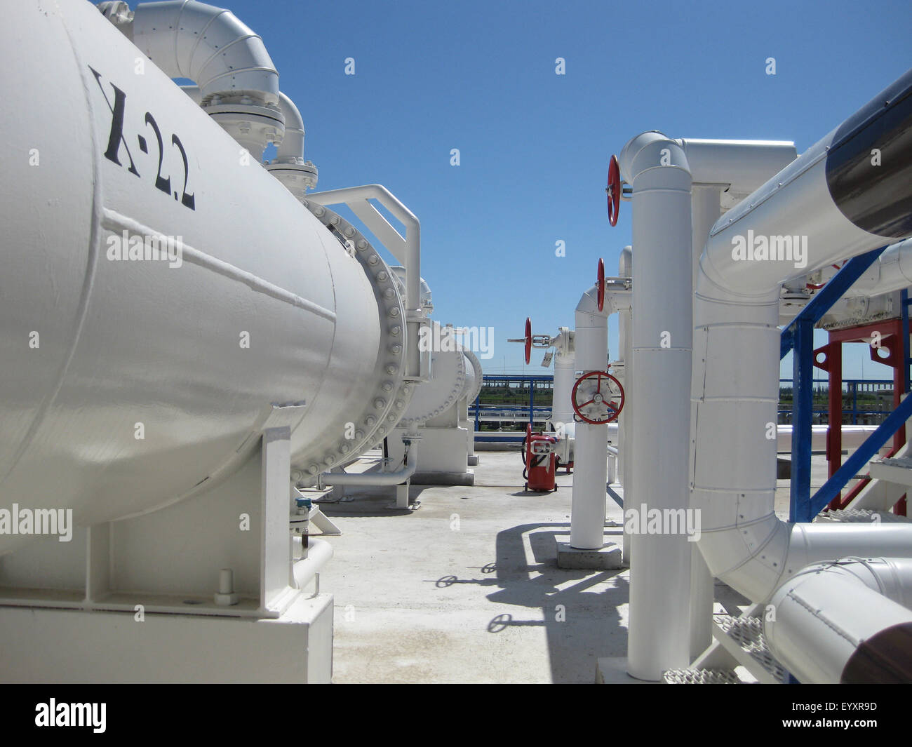 Oil refinery. Equipment for primary oil refining Stock Photo - Alamy
