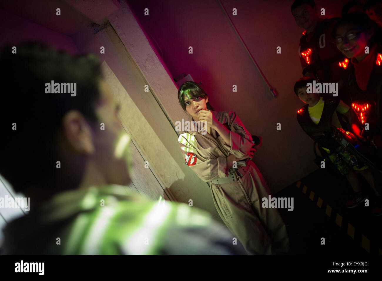 Mexico City, Mexico. 4th Aug, 2015. A worker gives indications in the ...