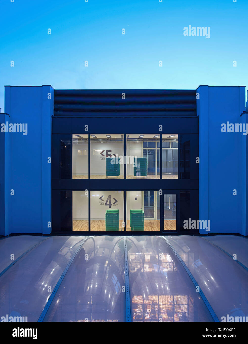 Etfe roof hi-res stock photography and images - Alamy