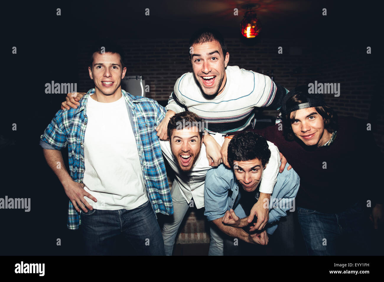 Men posing hi-res stock photography and images - Alamy