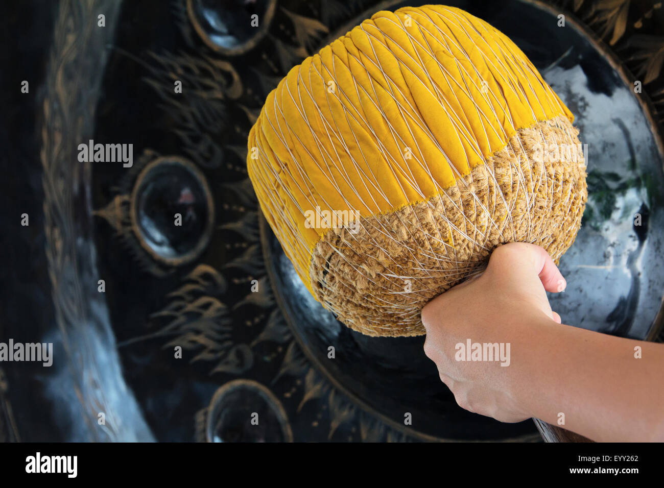 Hitting temple bell hi-res stock photography and images - Alamy