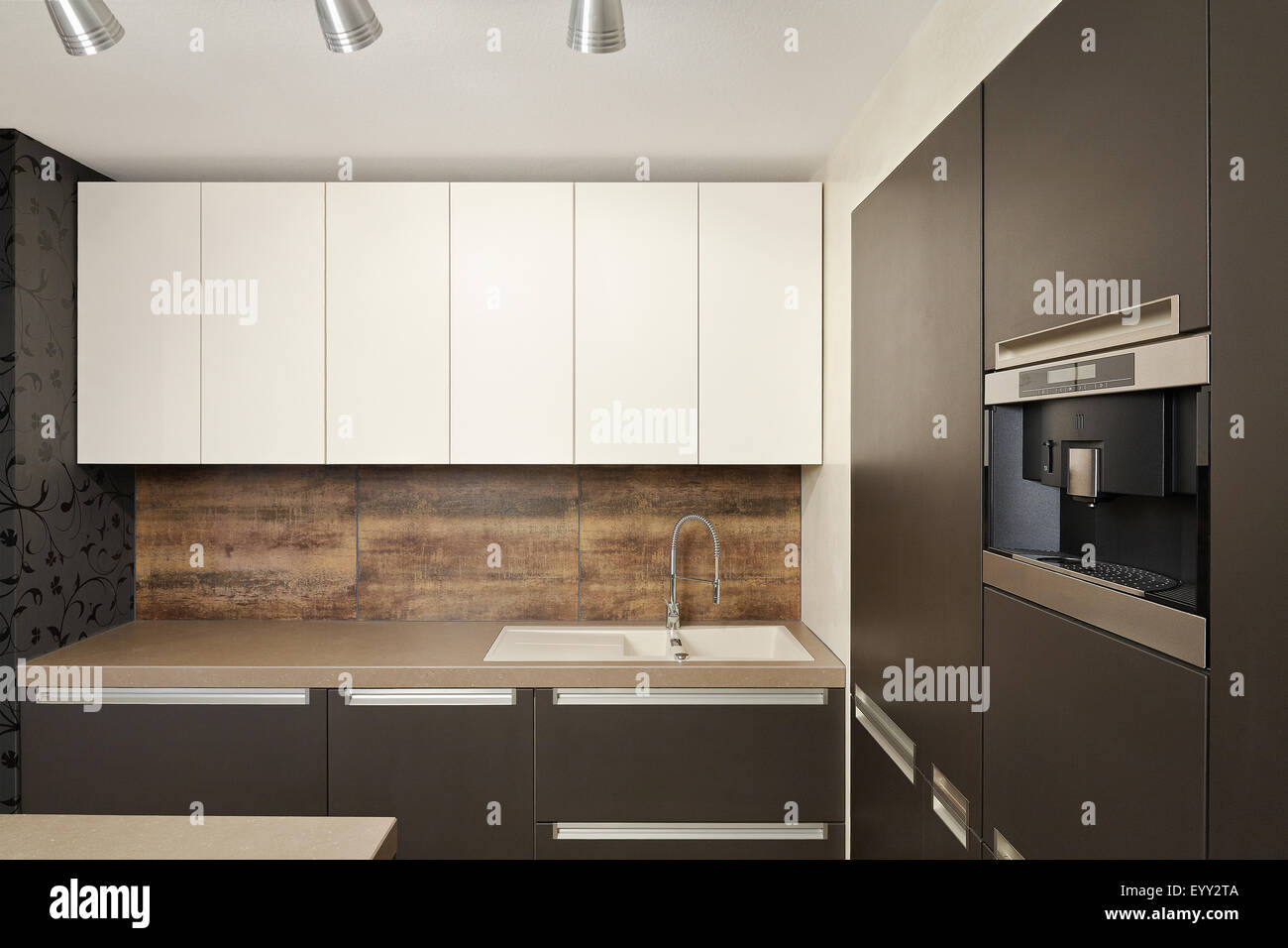 Modern Kitchen High Resolution Stock Photography and Images - Alamy