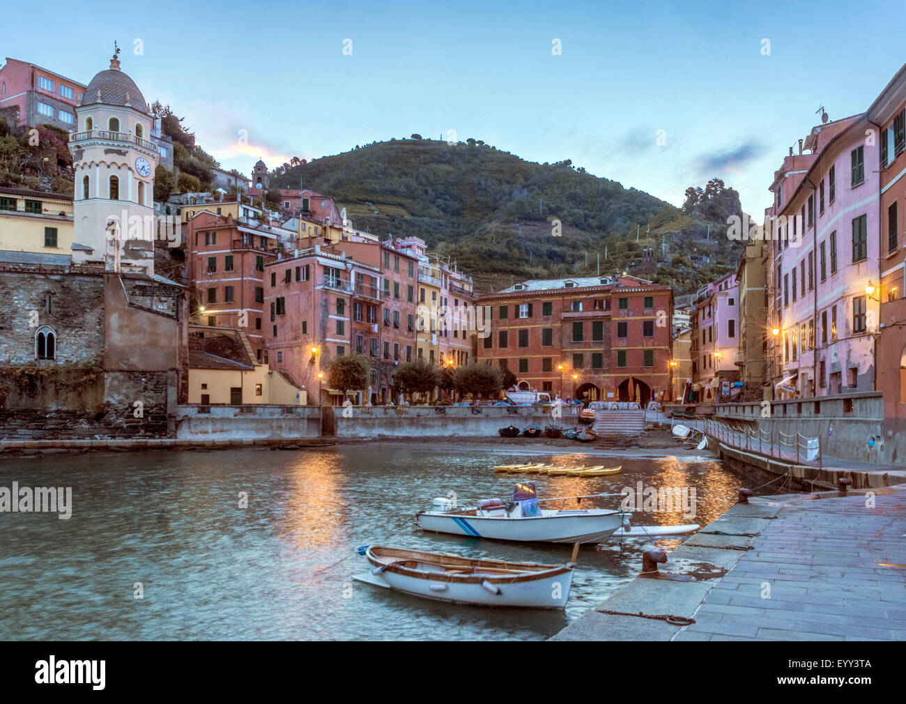 La spezia italy hi-res stock photography and images - Alamy