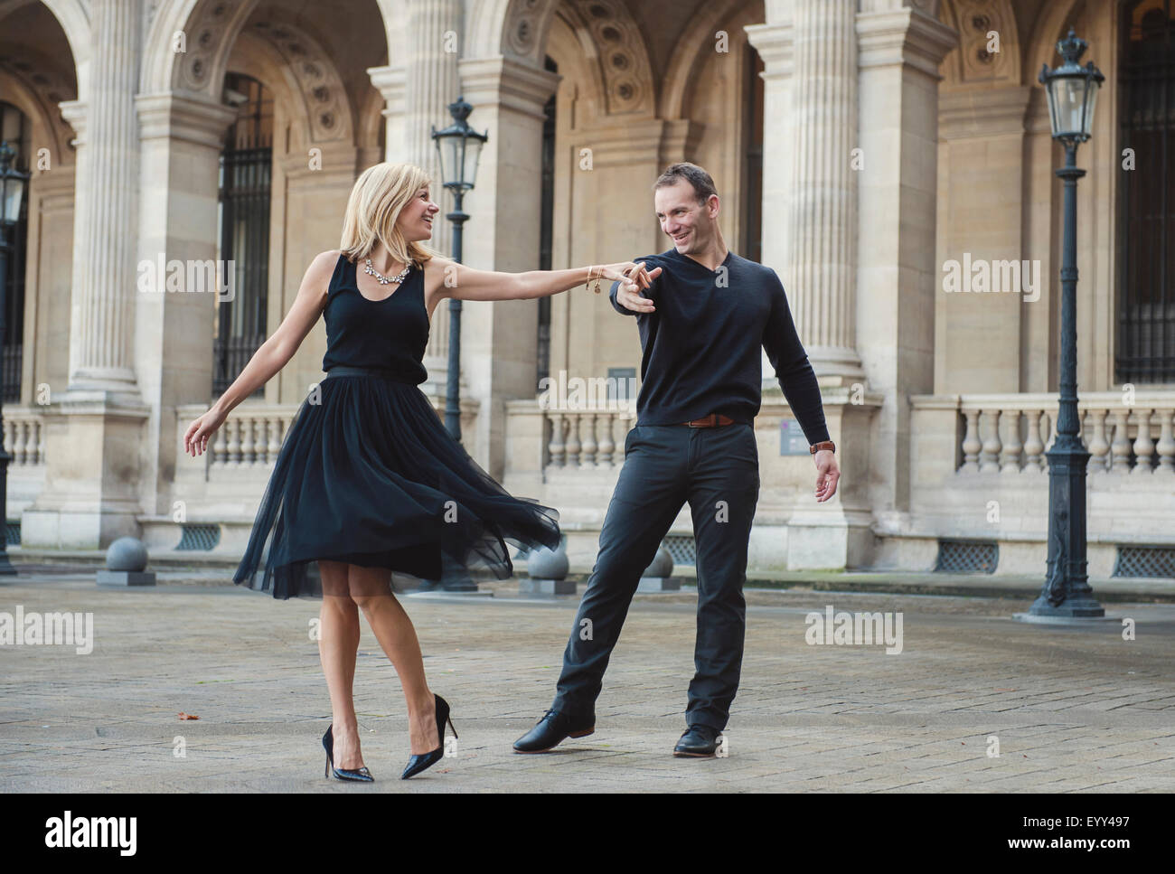 Dancing Paris High Resolution Stock Photography and Images - Alamy