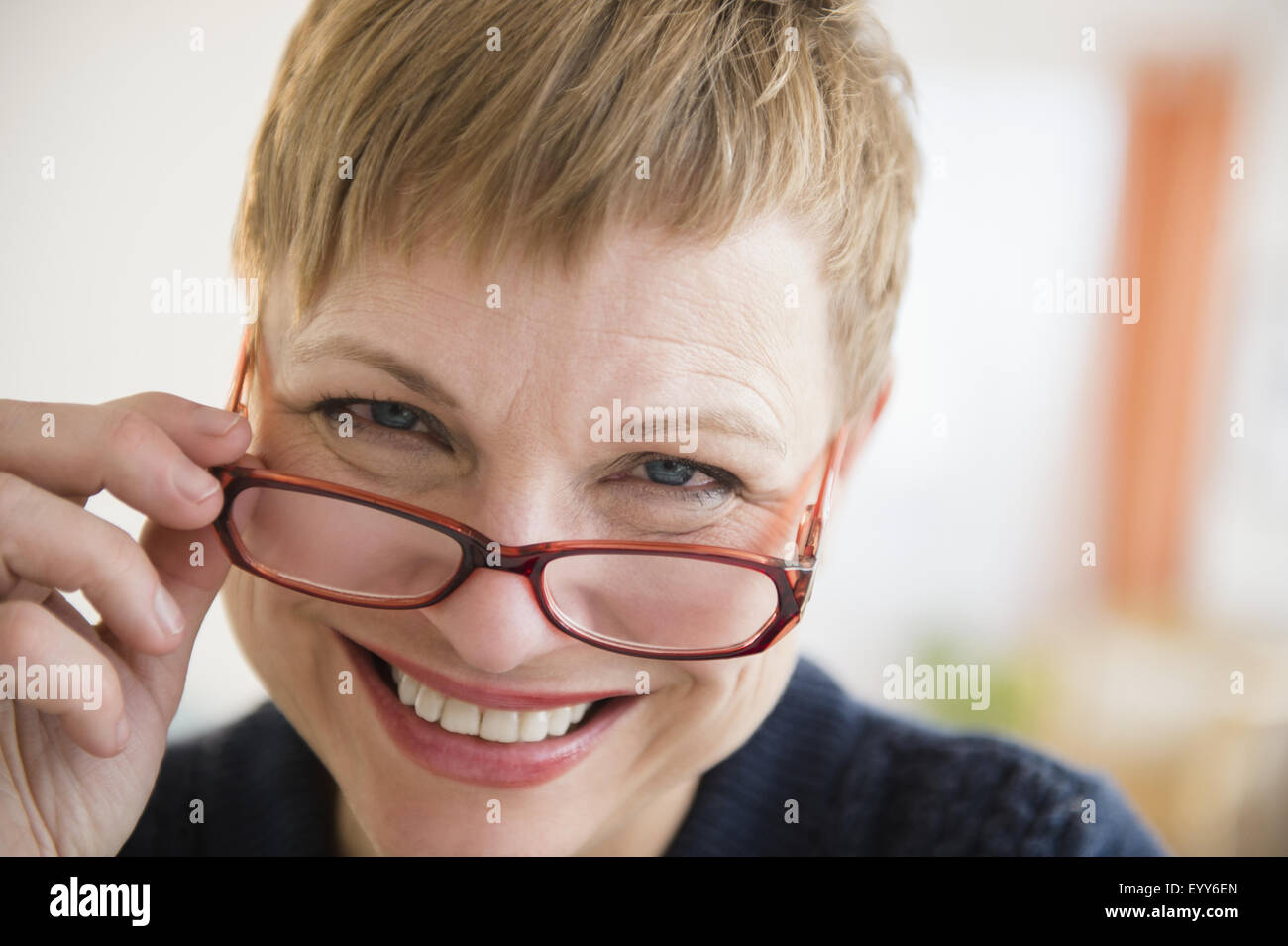 Peering hi-res stock photography and images - Alamy