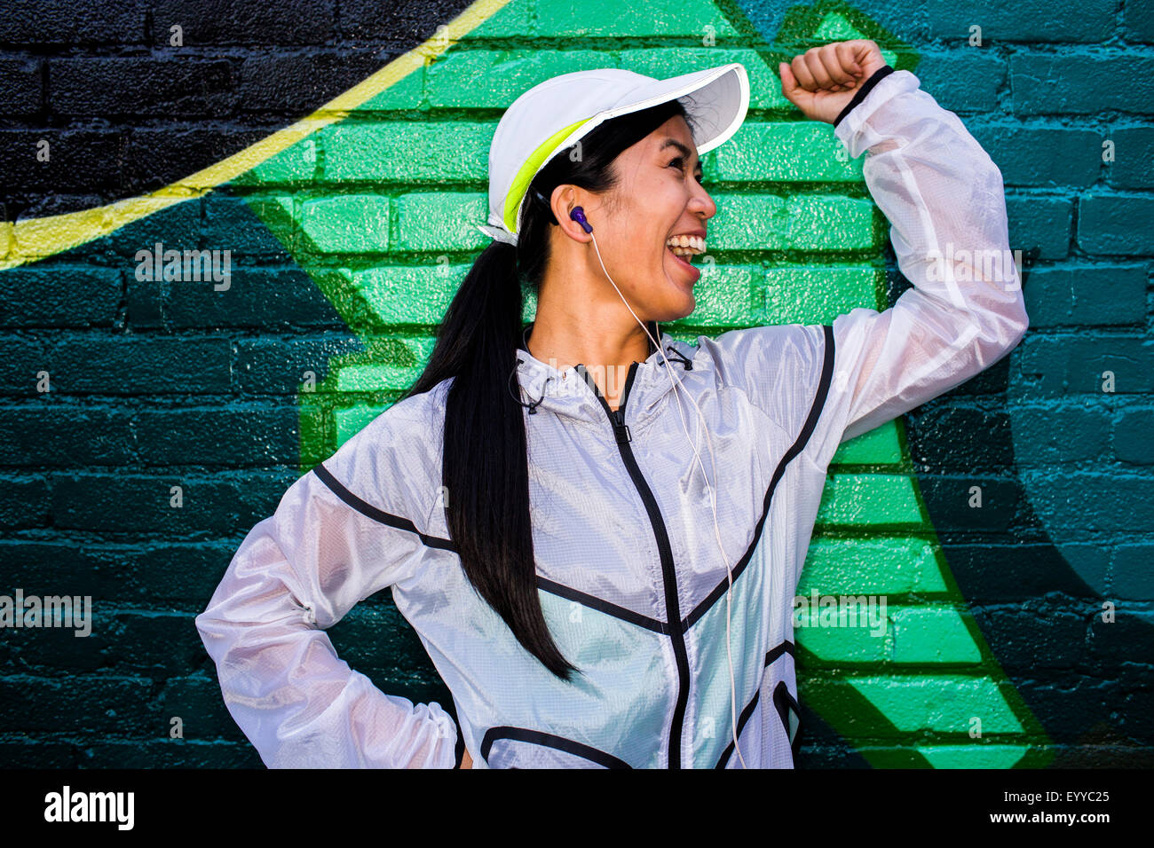 Graffiti profile hi-res stock photography and images - Alamy