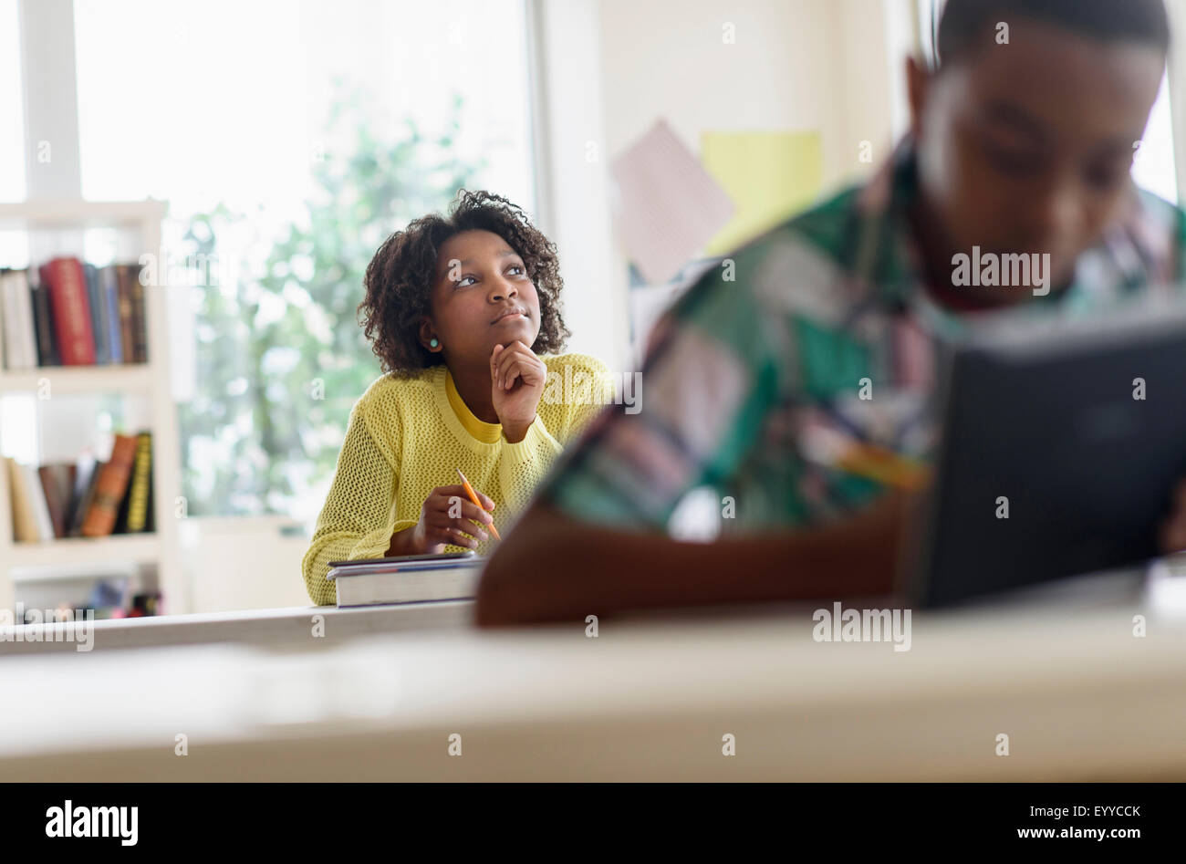 Children thinking classroom hi-res stock photography and images - Alamy