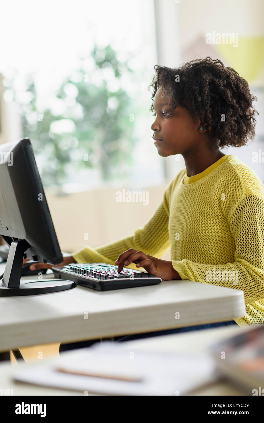 Person computer classroom hi-res stock photography and images - Alamy