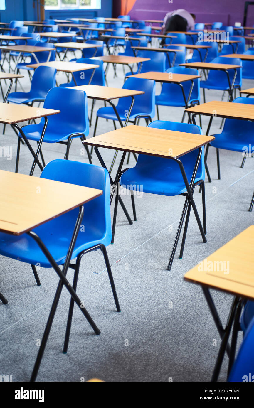 Gcse exam paper hi-res stock photography and images - Alamy