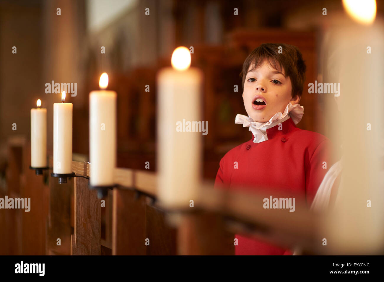 Choir boy hi-res stock photography and images - Alamy